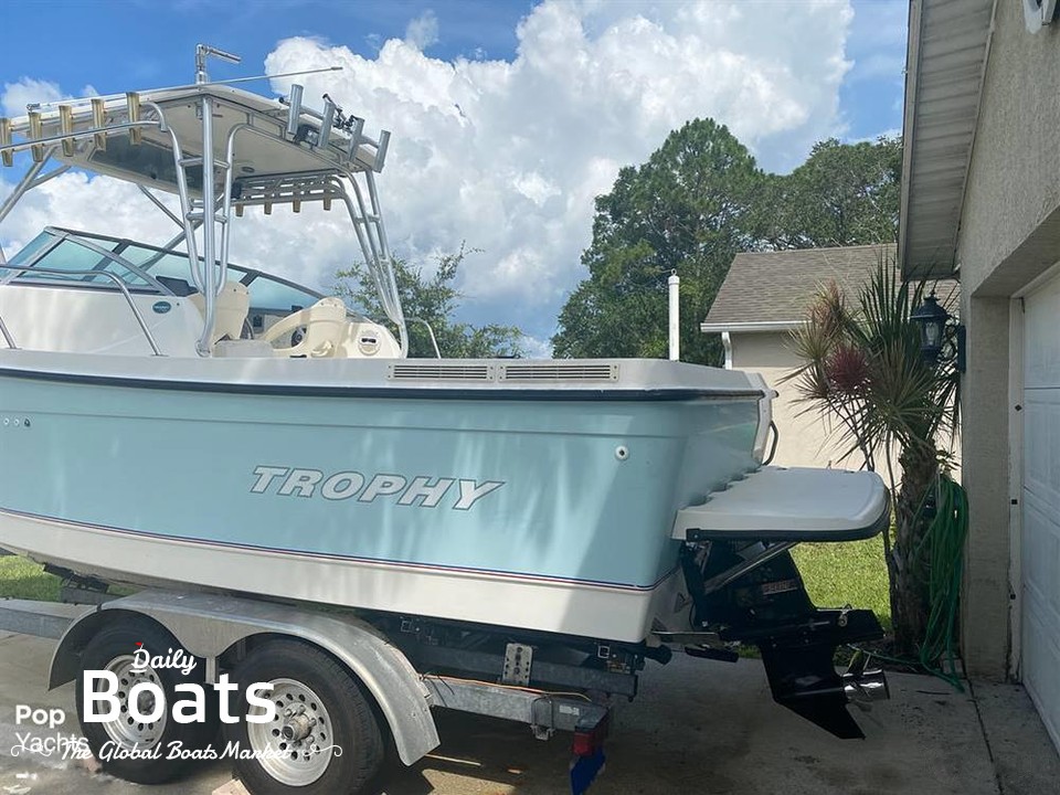 2006 Trophy Boats 2352 Walkaround for sale. View price, photos and Buy ...