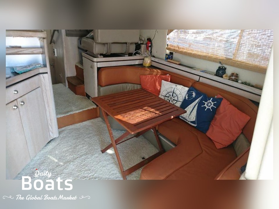 1995 Bayliner Boats 3258 Avanti Command Bridge for sale. View price ...