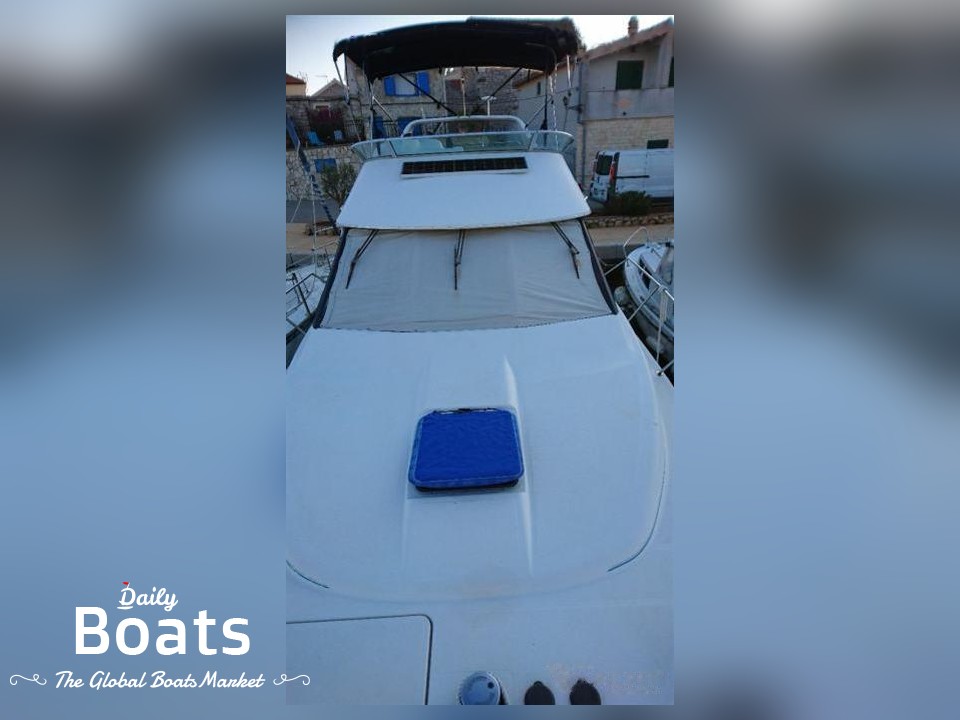 1995 Bayliner Boats 3258 Avanti Command Bridge for sale. View price ...