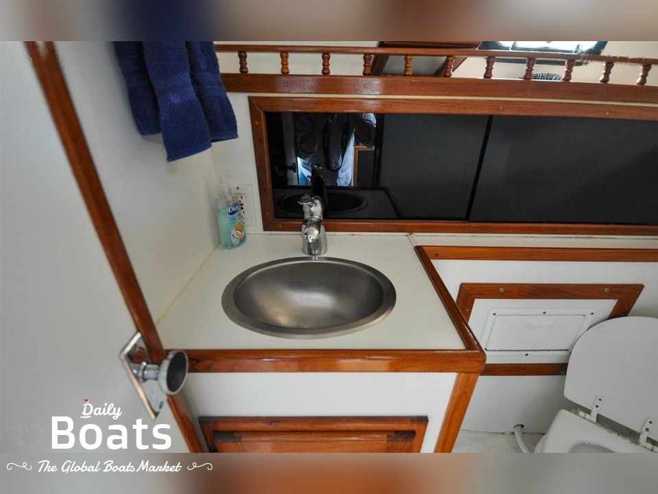 2004 Eastern 31 Casco Bay for sale. View price, photos and Buy 2004 ...