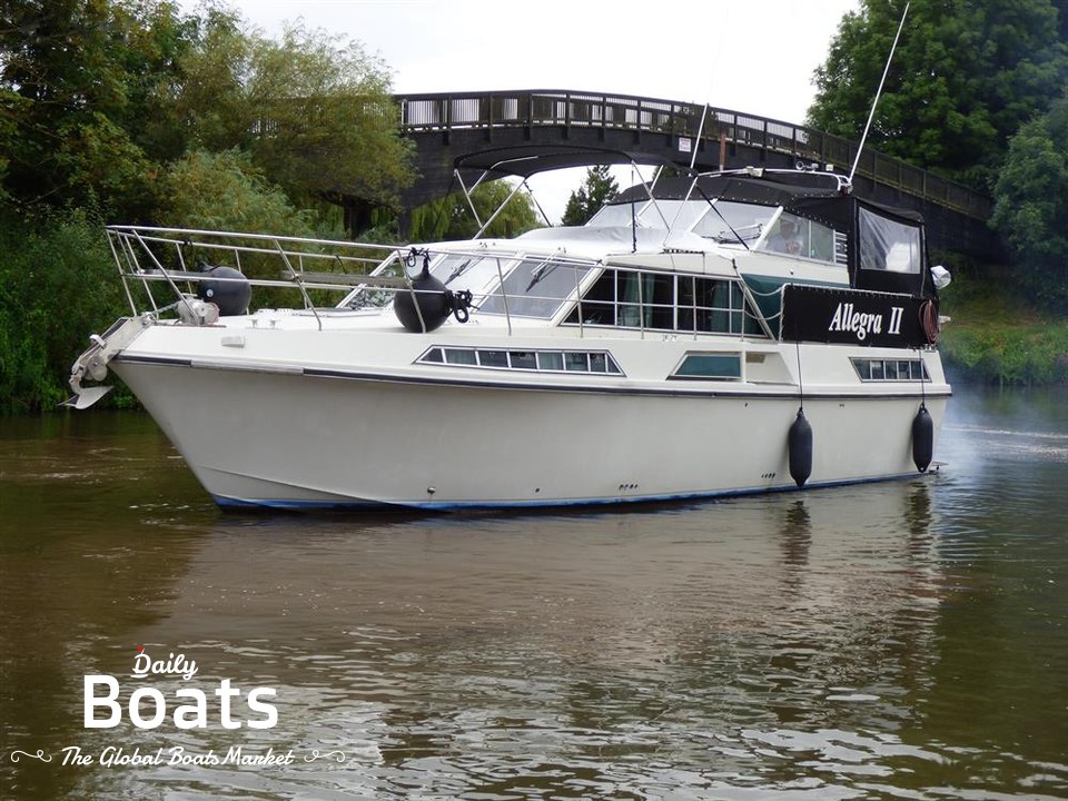 1980 Broom Ocean 42 for sale. View price, photos and Buy 1980 Broom ...