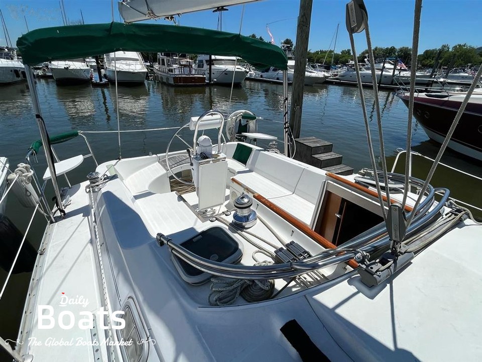 1997 Bénéteau Boats Oceanis 321 for sale. View price, photos and Buy ...