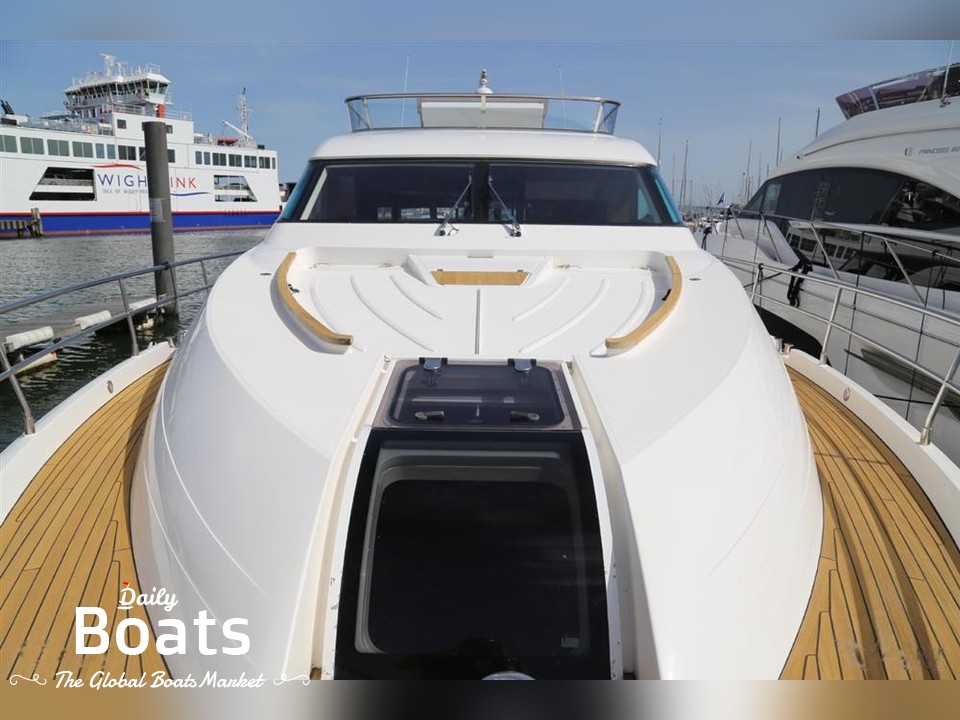 2009 Fairline Squadron 55 for sale. View price, photos and Buy 2009 ...