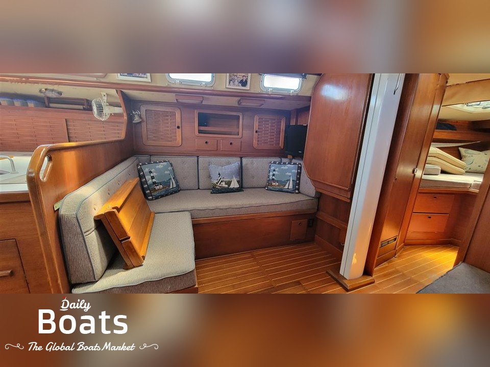 1988 Sabre Yachts 425 for sale. View price, photos and Buy 1988 Sabre ...