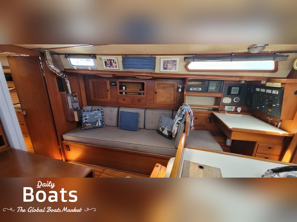 1988 Sabre Yachts 425 for sale. View price, photos and Buy 1988 Sabre ...