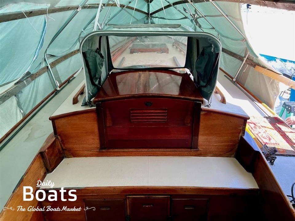 1954 Herreshoff 33 for sale. View price, photos and Buy 1954 Herreshoff ...