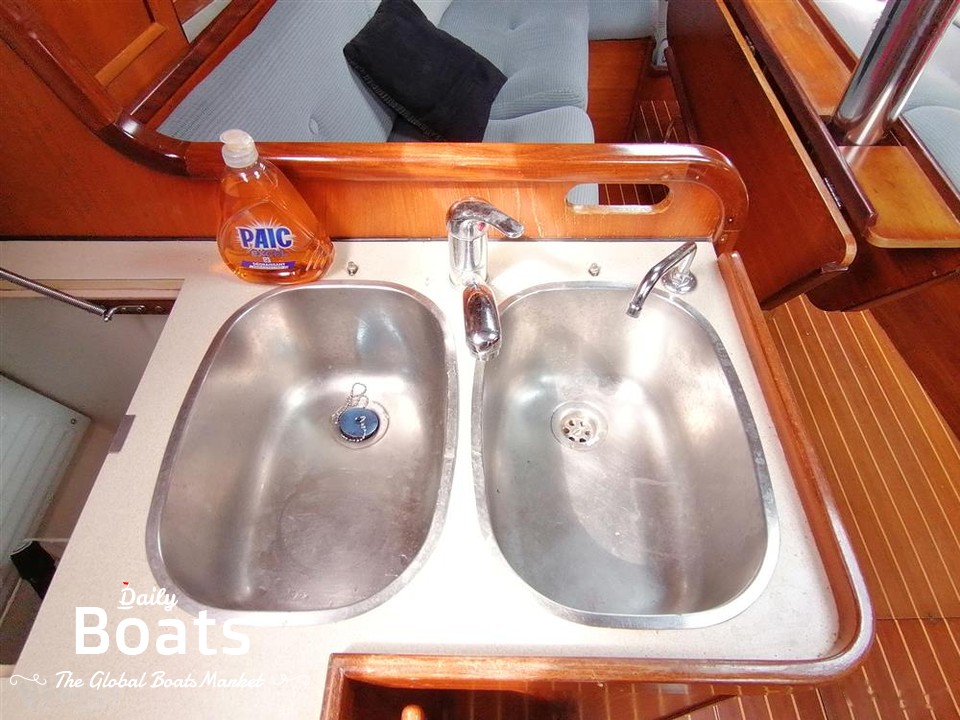 1987 Jeanneau Sun Rise 34 for sale. View price, photos and Buy 1987 ...