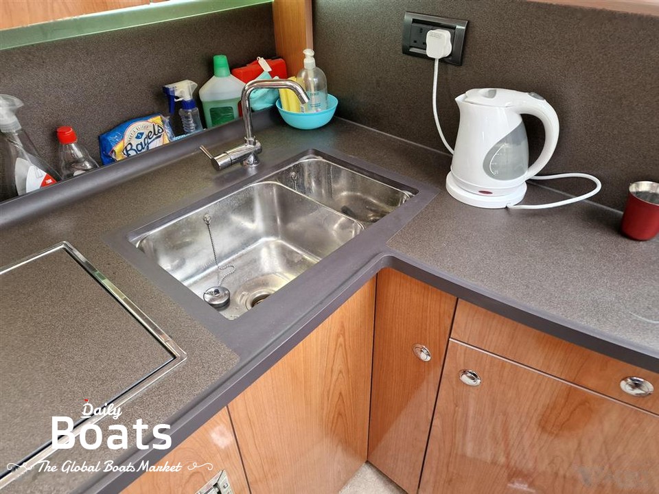 2005 Sealine S29 for sale. View price, photos and Buy 2005 Sealine S29 #348701