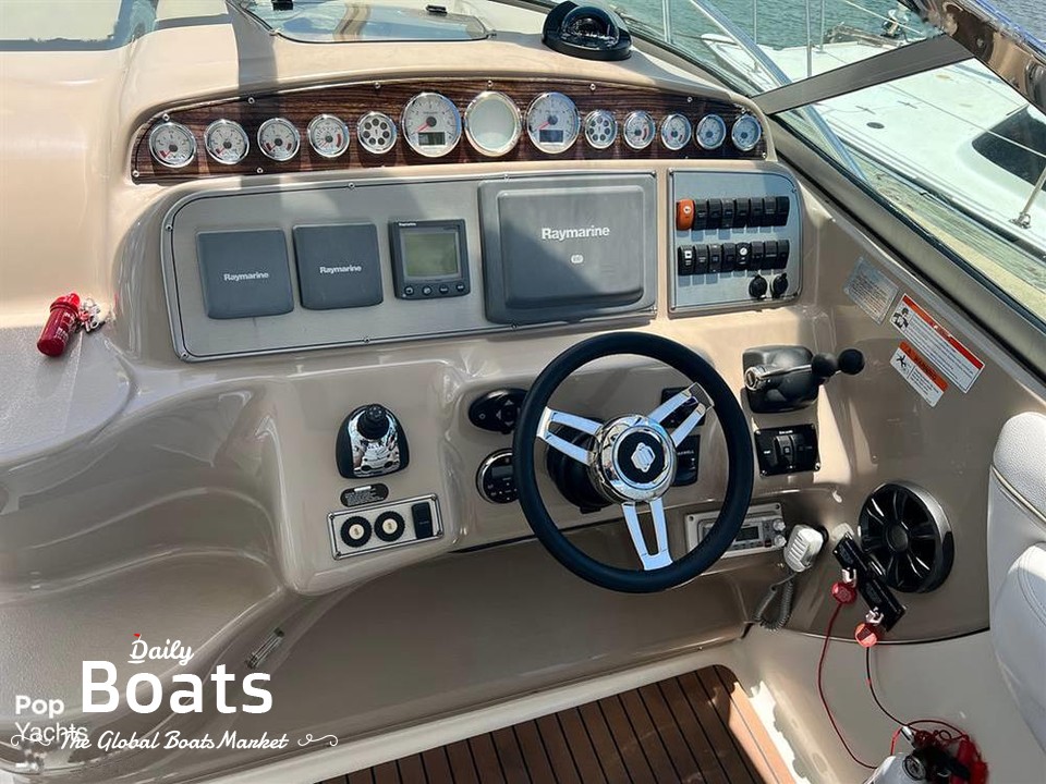 2009 Larson Boats 370 Cabrio Daycruiser for sale. View price, photos ...