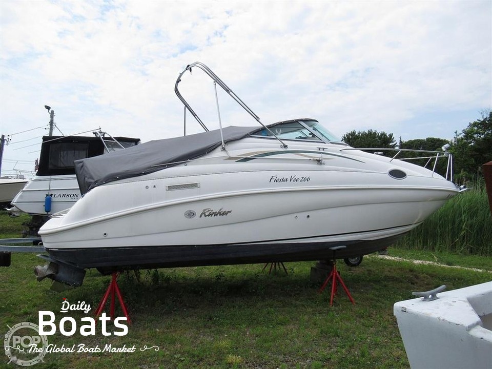 1999 Rinker Fiesta Vee 266 for sale. View price, photos and Buy 1999 ...