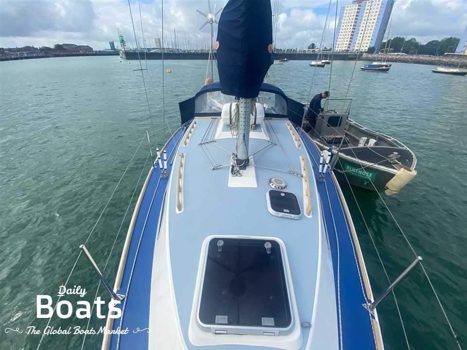 1997 Westerly Fulmar 33 for sale. View price, photos and Buy 1997 ...