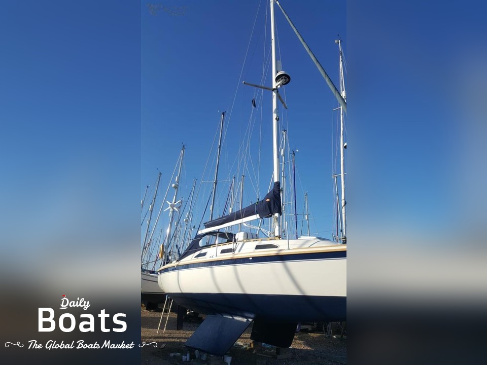 1997 Westerly Fulmar 33 for sale. View price, photos and Buy 1997 ...