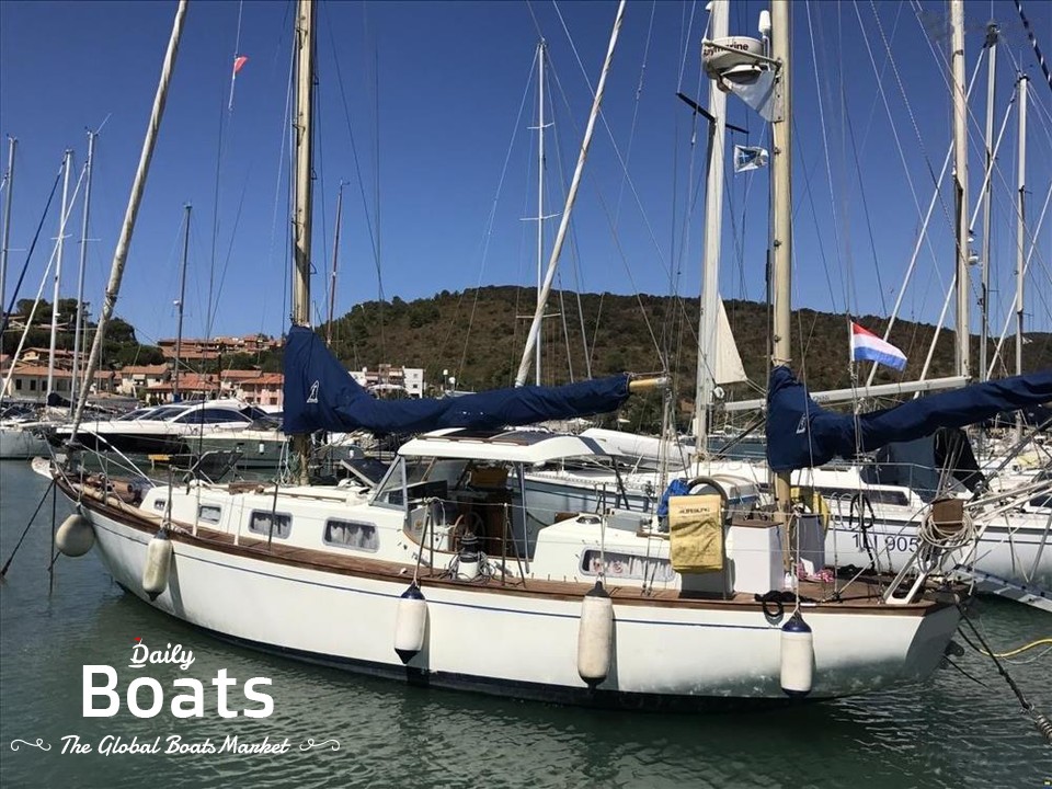 1973 Camper & Nicholsons 38 for sale. View price, photos and Buy 1973 ...