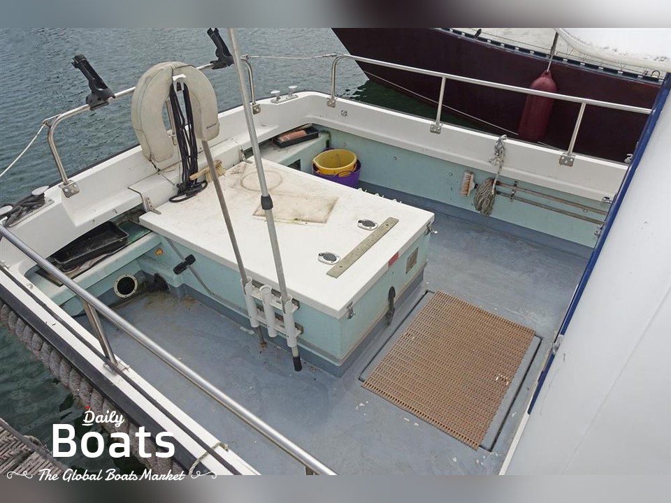 2000 Hardy Motor Boats 24 Fishing for sale. View price, photos and Buy ...