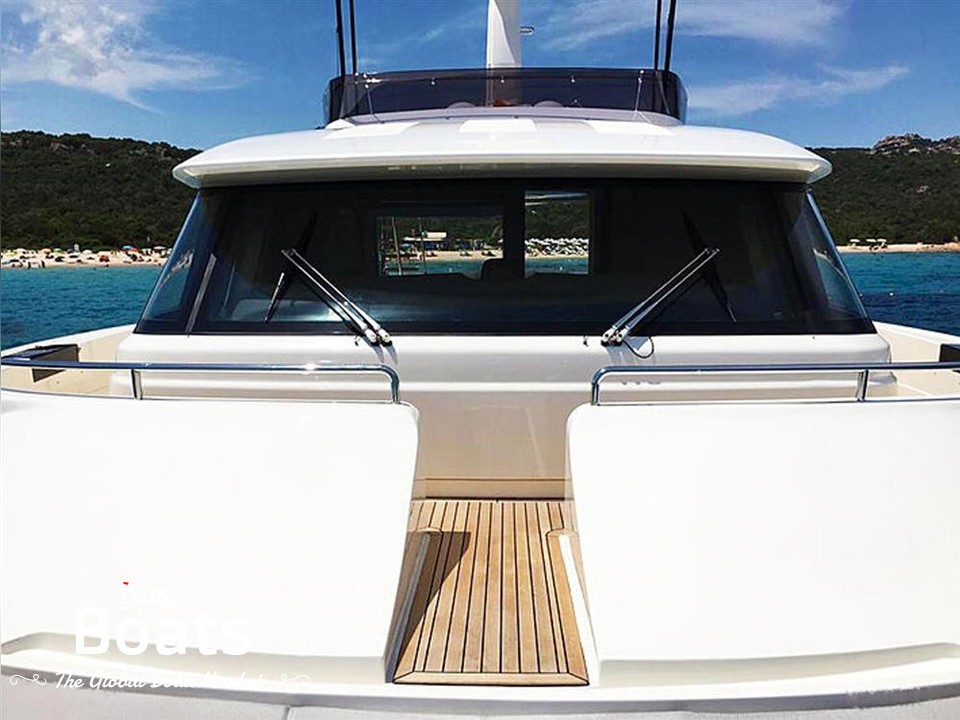 2017 Ferretti Yachts Custom Line 28 Navetta for sale. View price ...