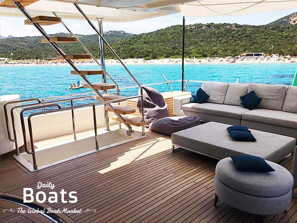 2017 Ferretti Yachts Custom Line 28 Navetta for sale. View price ...