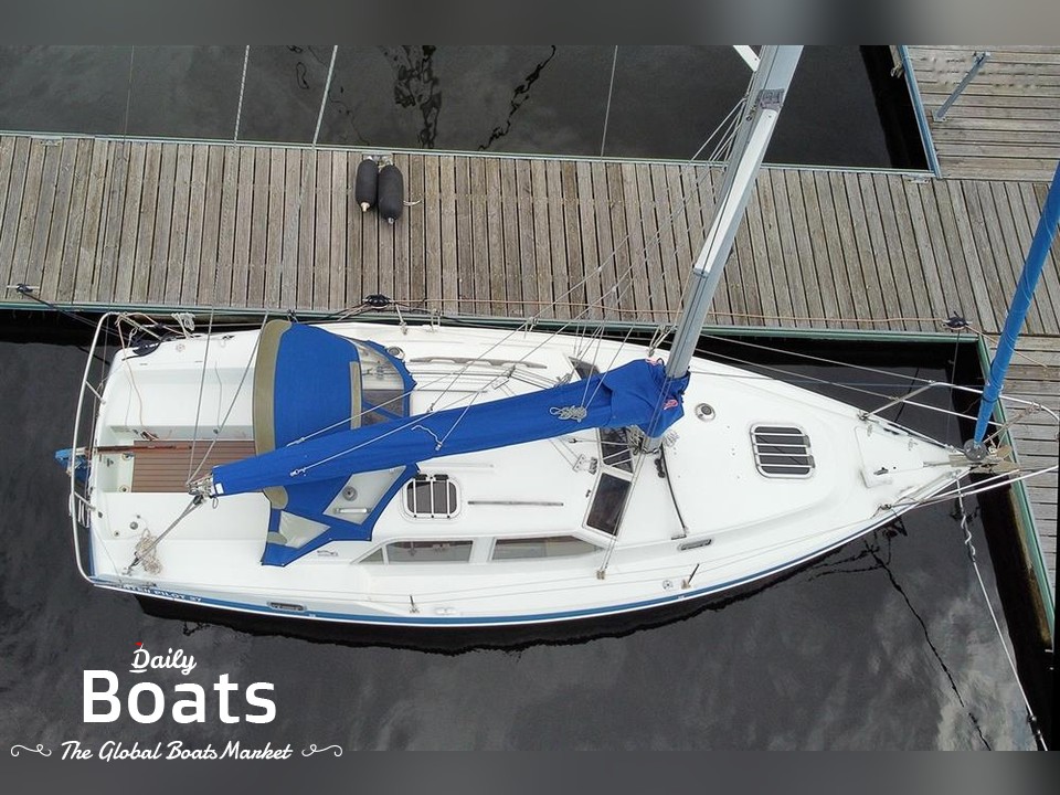 1995 Hunter Pilot 27 for sale. View price, photos and Buy 1995 Hunter ...