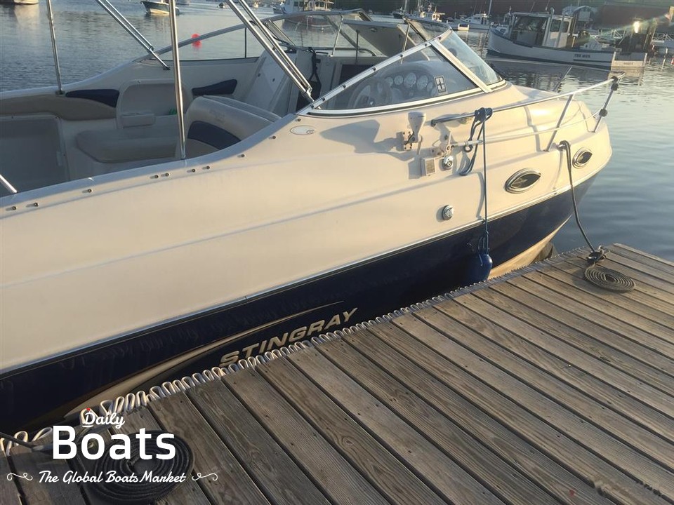 2002 Stingray 240 Cs for sale. View price, photos and Buy 2002 Stingray ...