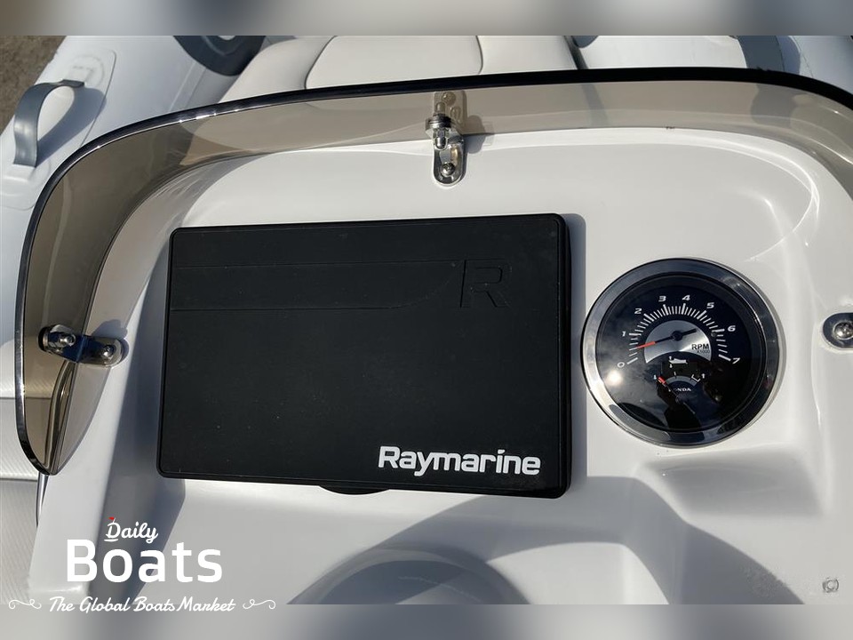 2020 Walker Bay Generation 10 Lte 4 Seat Console for sale. View price ...