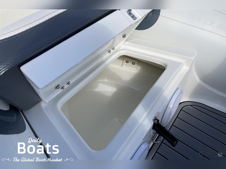 2020 Walker Bay Generation 10 Lte 4 Seat Console for sale. View price ...