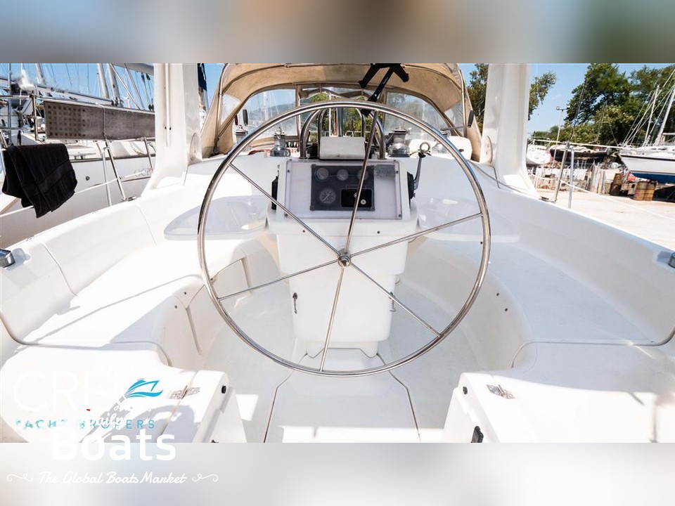 1996 Hunter Legend 430 for sale. View price, photos and Buy 1996 Hunter ...