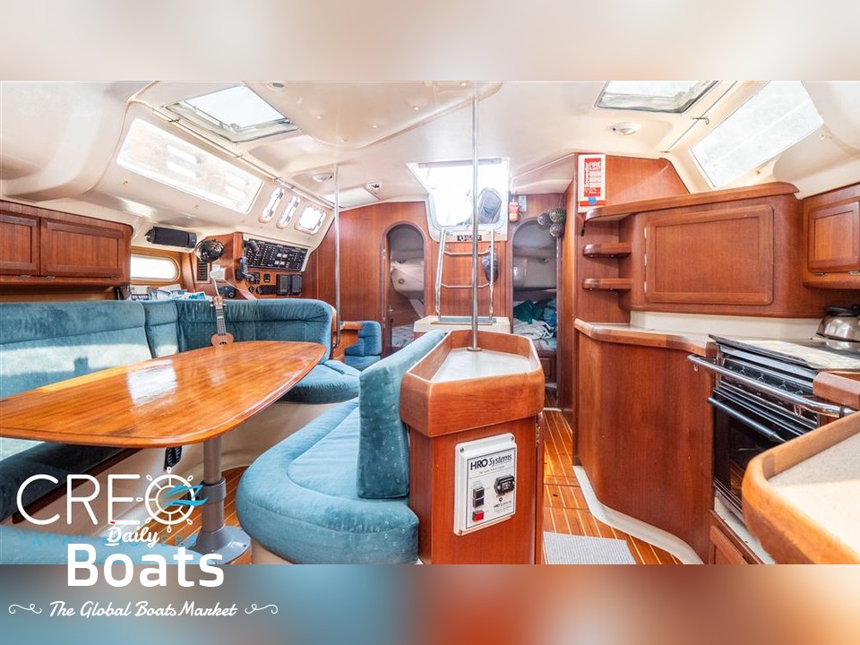 1996 Hunter Legend 430 for sale. View price, photos and Buy 1996 Hunter ...