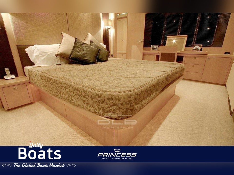 2008 Princess V85 for sale. View price, photos and Buy 2008 Princess ...