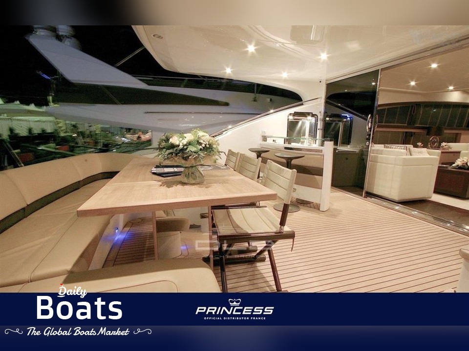 2008 Princess V85 for sale. View price, photos and Buy 2008 Princess ...