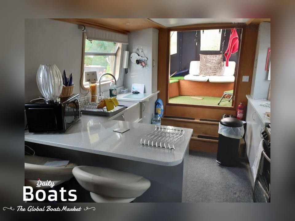 2014 Peter Carter Wide Beam Narrow Boat на продажу. Посмотреть цену ...