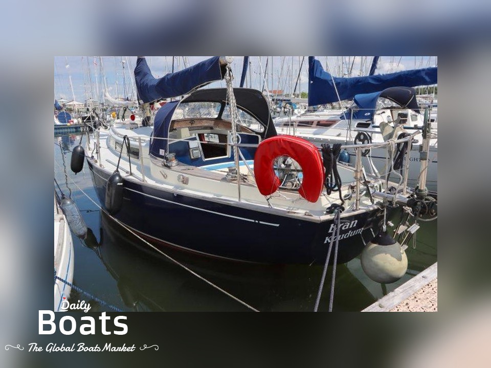 1971 Sparkman & Stephens Deb 33 for sale. View price, photos and Buy ...