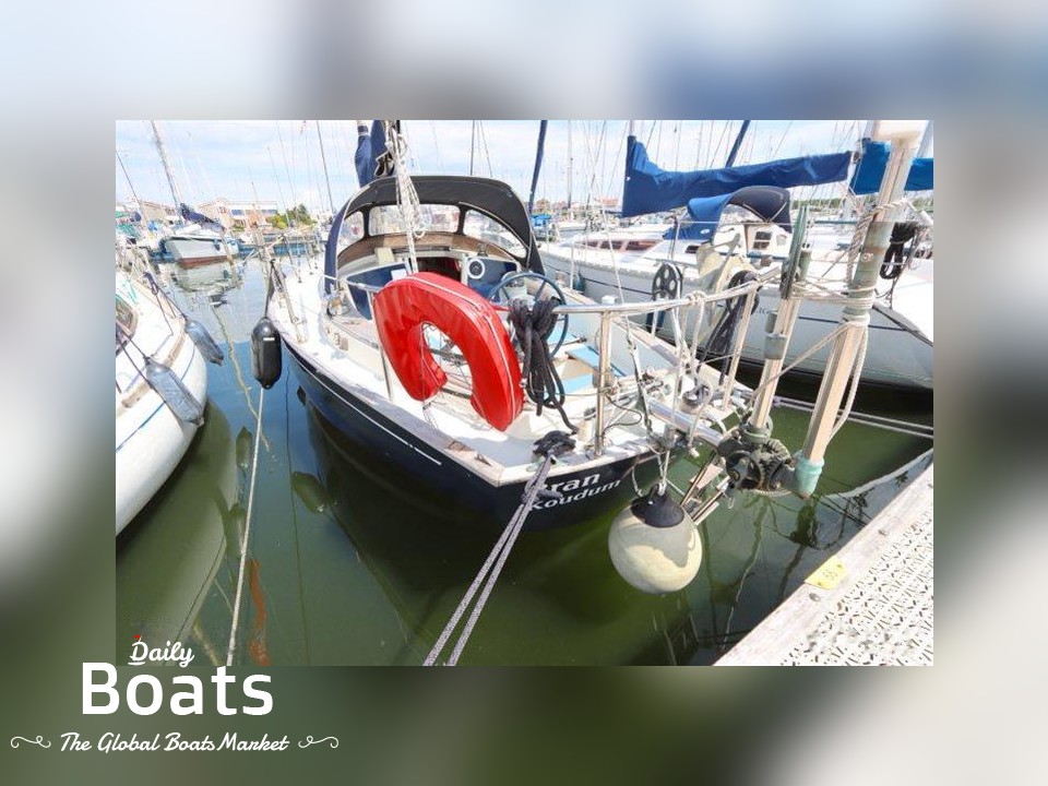 1971 Sparkman & Stephens Deb 33 for sale. View price, photos and Buy ...