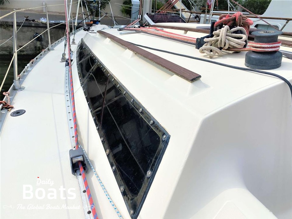 1985 Jeanneau Sun Rise 34 for sale. View price, photos and Buy 1985 ...