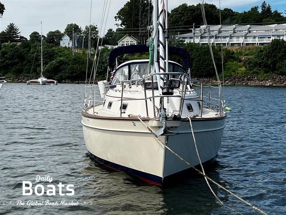 2000 Island Packet Yachts 320 for sale. View price, photos and Buy 2000 ...