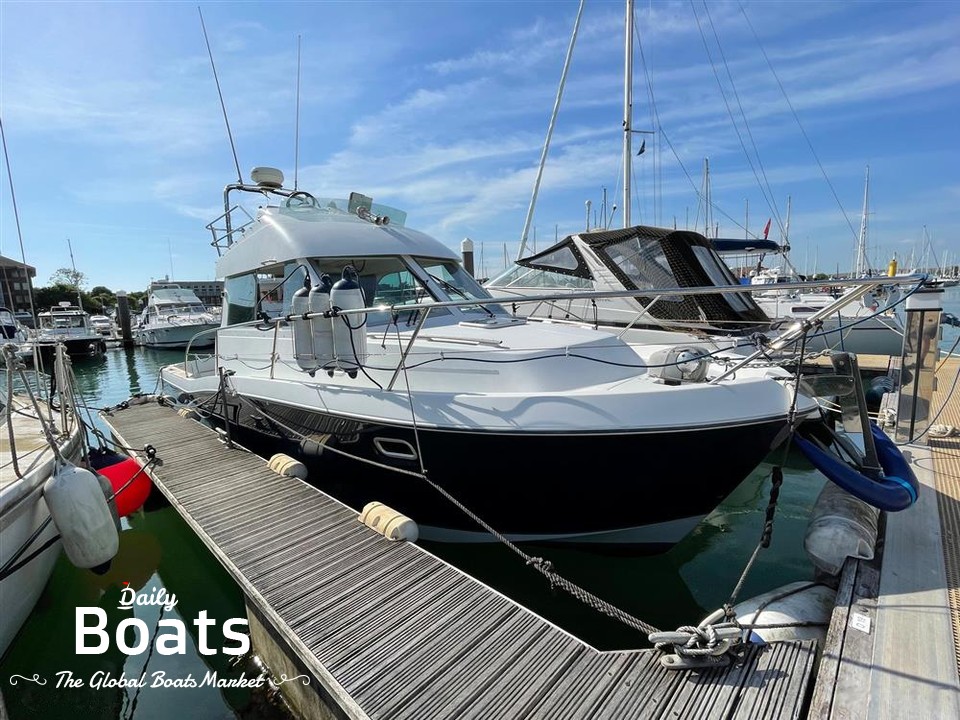2007 Bénéteau Boats Antares 900 for sale. View price, photos and Buy ...