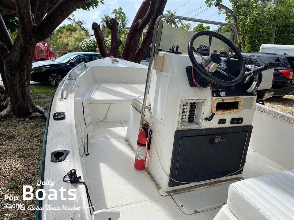 1996 Key Largo 17 for sale. View price, photos and Buy 1996 Key Largo ...