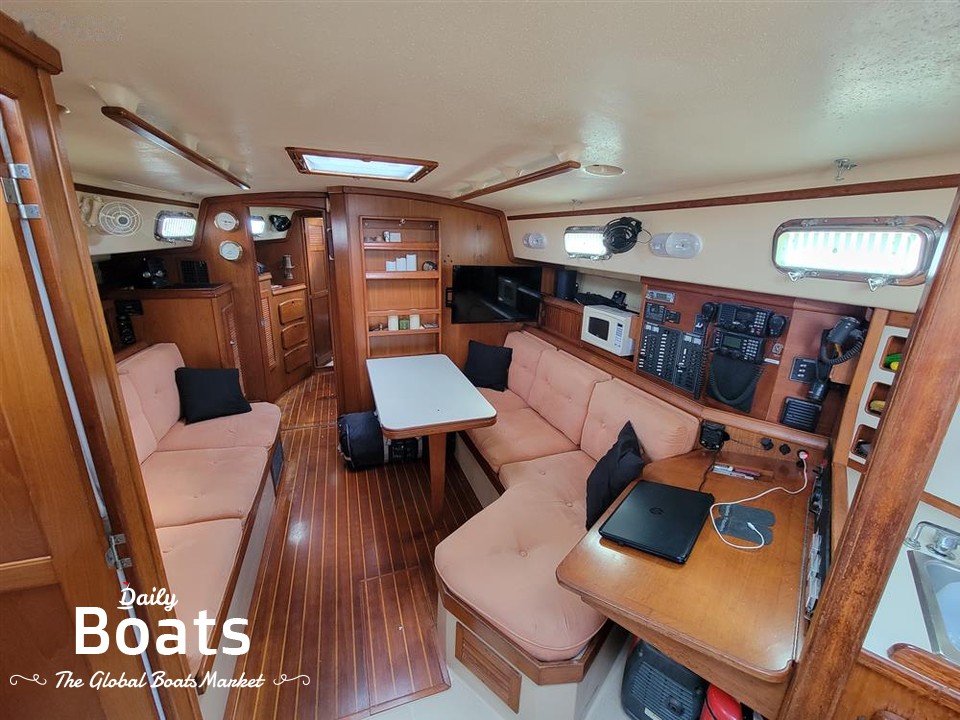 1990 Island Packet Yachts 38 for sale. View price, photos and Buy 1990 ...