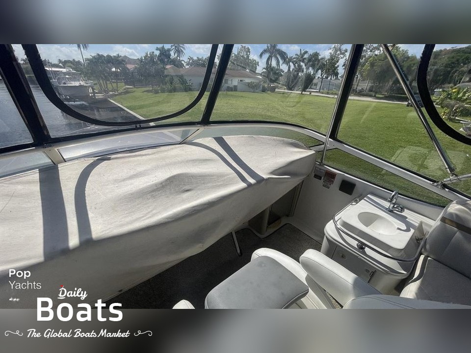 2005 Carver Yachts 41 Cockpit Motor for sale. View price, photos and ...