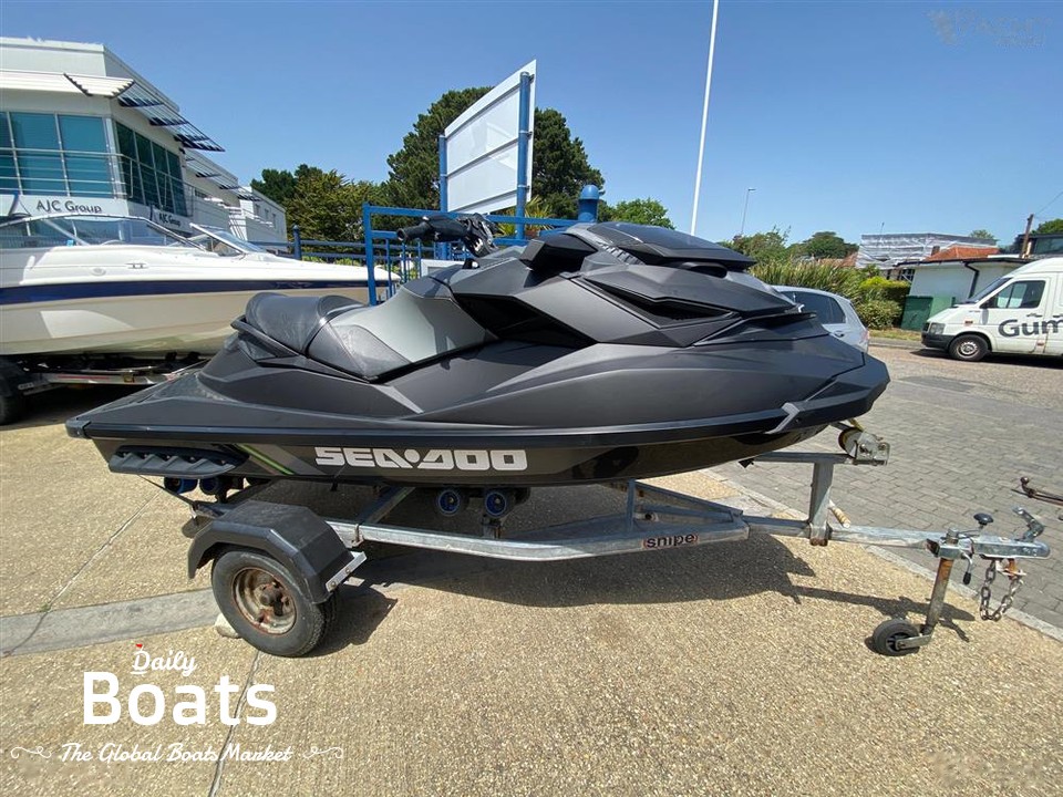 2018 Sea-Doo 230 Gtrx for sale. View price, photos and Buy 2018 Sea-Doo ...