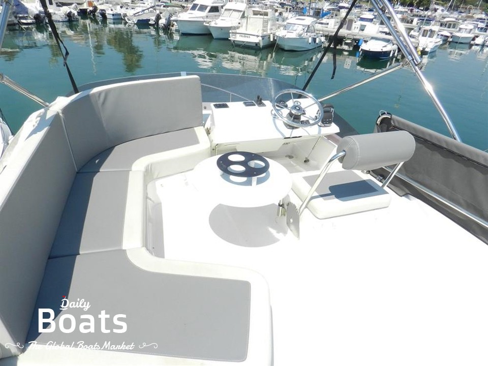 2016 Bénéteau Boats Swift Trawler 30 for sale. View price, photos and ...