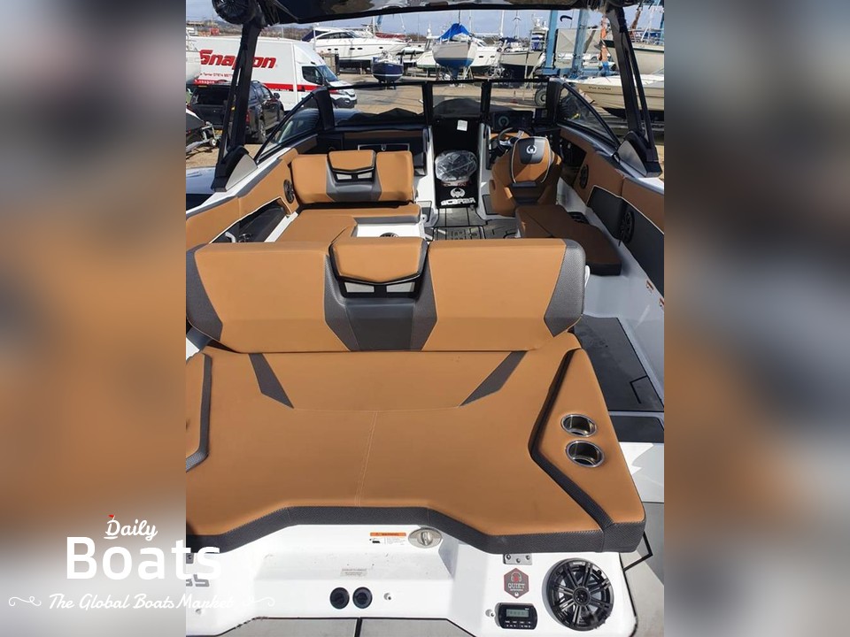 2021 Scarab Boats 28 for sale. View price, photos and Buy 2021 Scarab ...