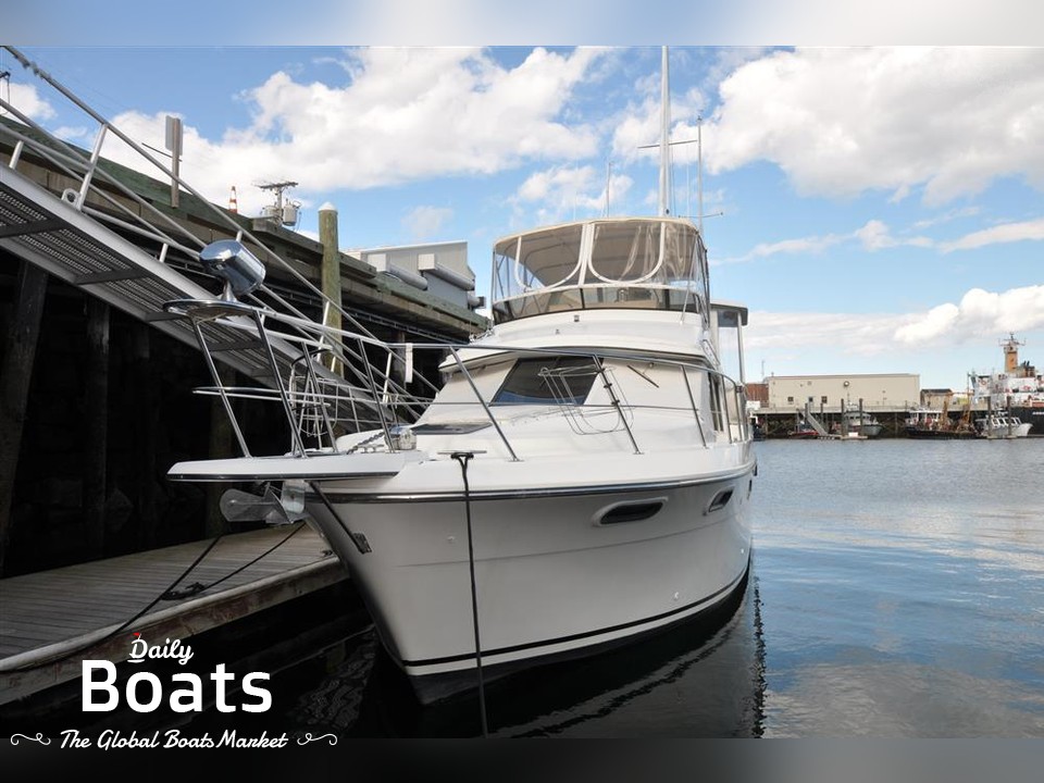 1991 Carver 38 Aft Cabin Motoryacht for sale. View price, photos and ...