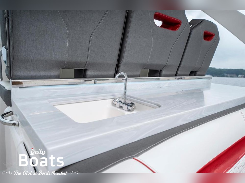 2022 Tiara Yachts 3400 Ls for sale. View price, photos and Buy 2022 ...