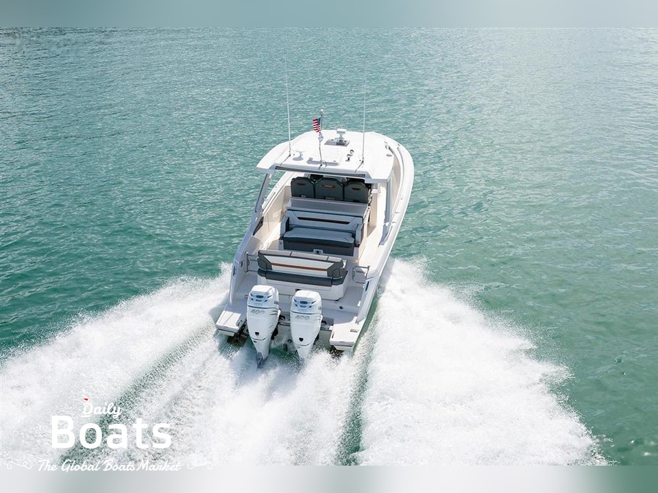 2022 Tiara Yachts 3400 Ls for sale. View price, photos and Buy 2022 ...