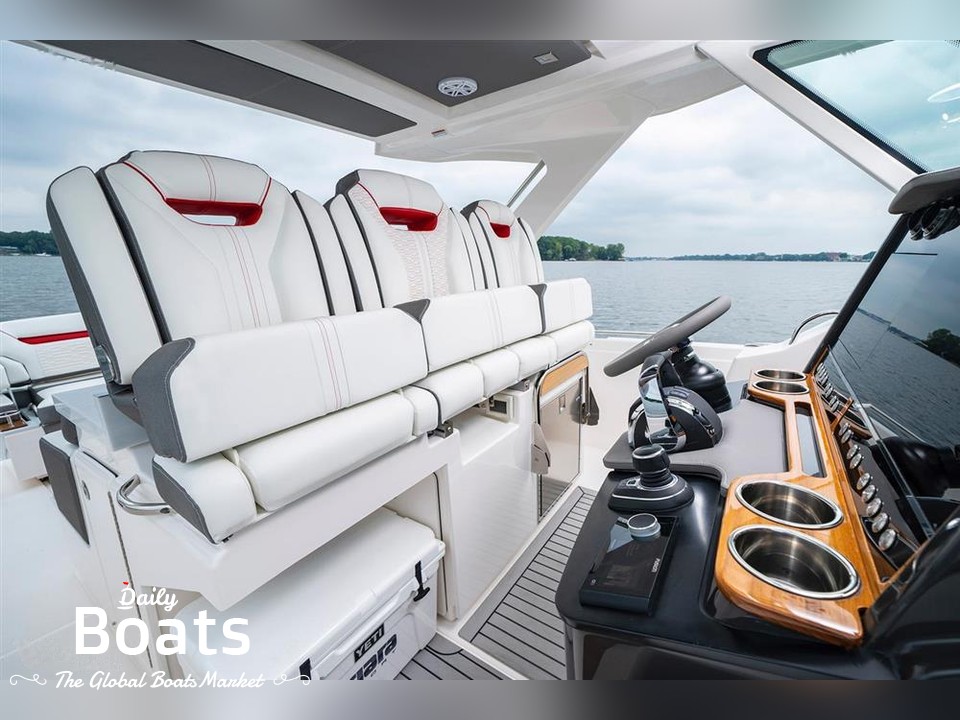 2022 Tiara Yachts 3400 Ls for sale. View price, photos and Buy 2022 ...