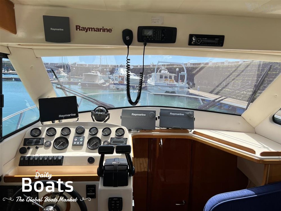 2003 Rodman 800 Flybridge for sale. View price, photos and Buy 2003 ...