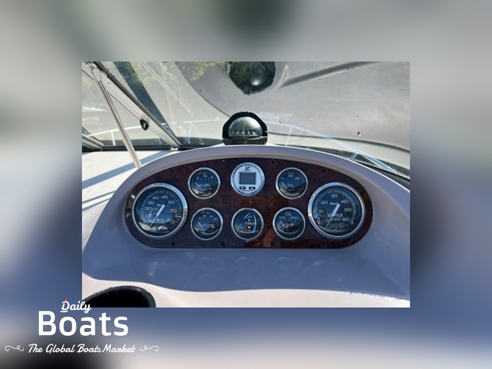 1999 Regal Boats 242 Commodore for sale. View price, photos and Buy ...