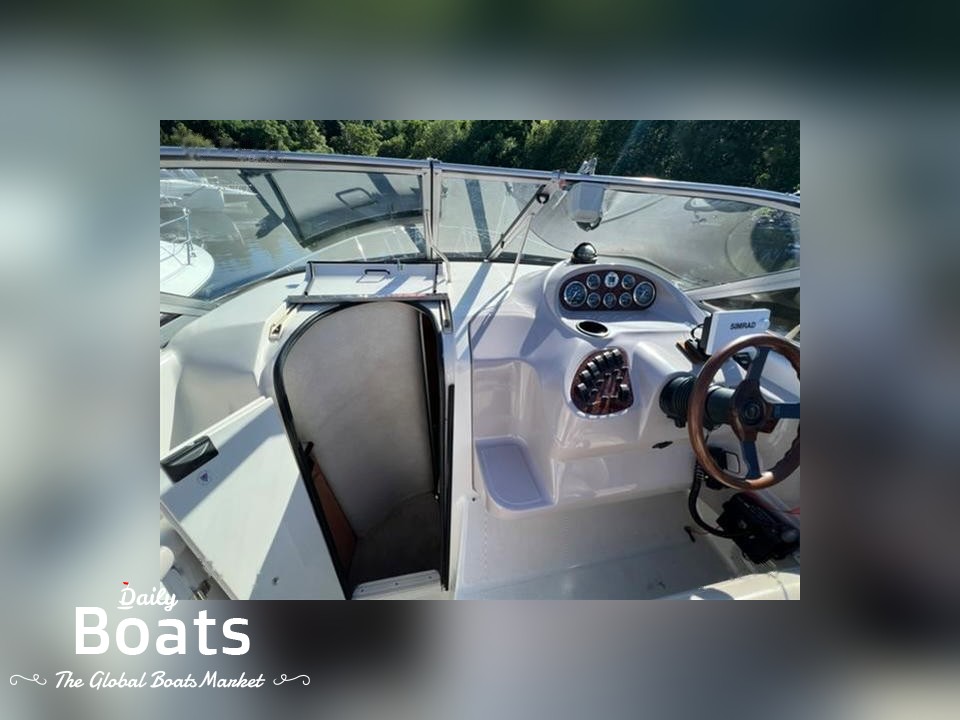 1999 Regal Boats 242 Commodore for sale. View price, photos and Buy ...
