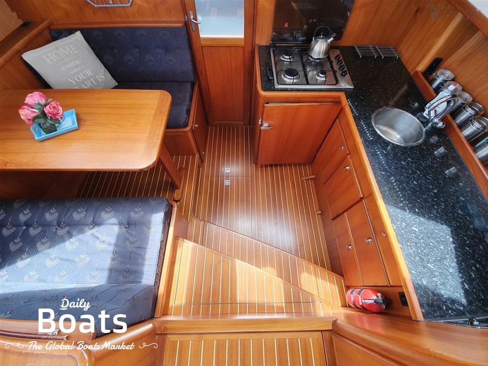 2008 Crown Keyzer 40 Ac for sale. View price, photos and Buy 2008 Crown ...