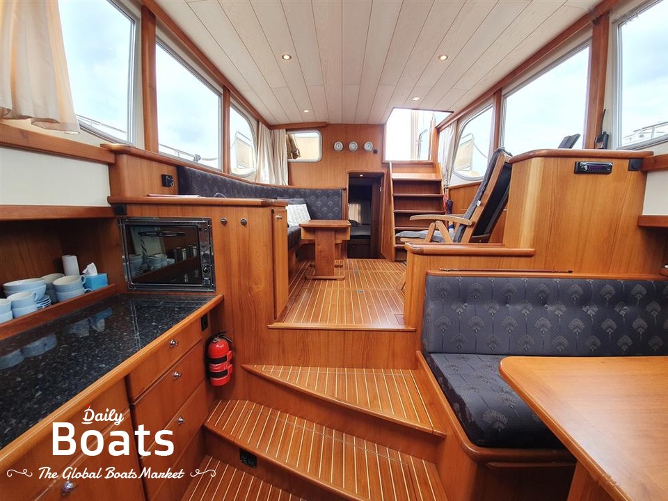 2008 Crown Keyzer 40 Ac for sale. View price, photos and Buy 2008 Crown ...