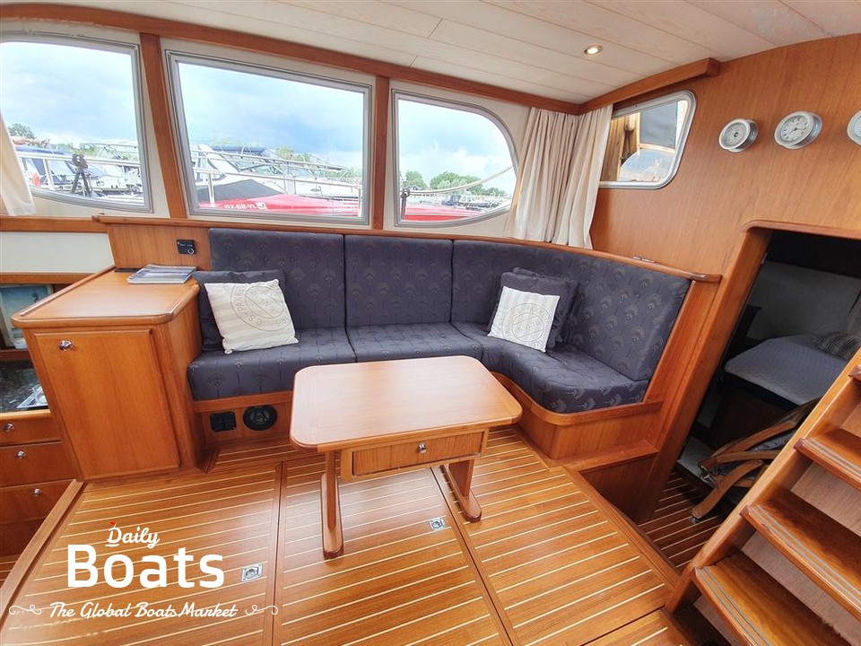 2008 Crown Keyzer 40 Ac for sale. View price, photos and Buy 2008 Crown ...